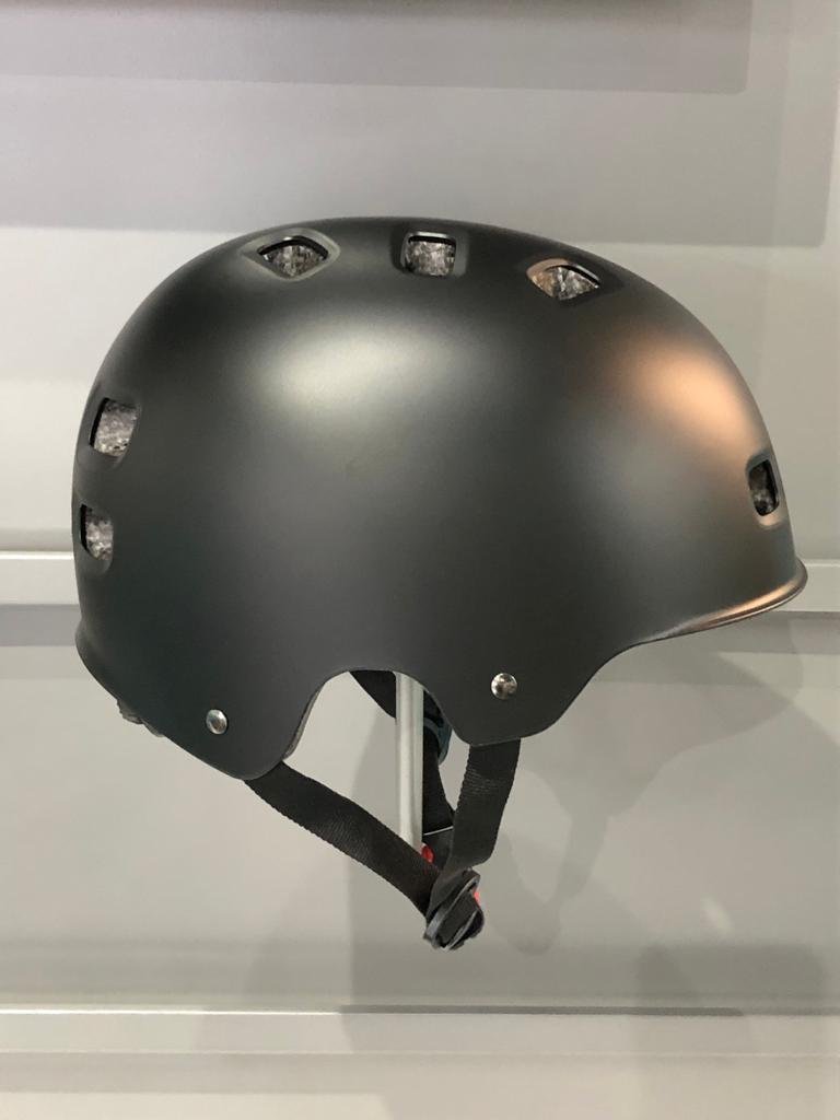 Rayci snorfietshelm NTA8776 zwart – Rayci