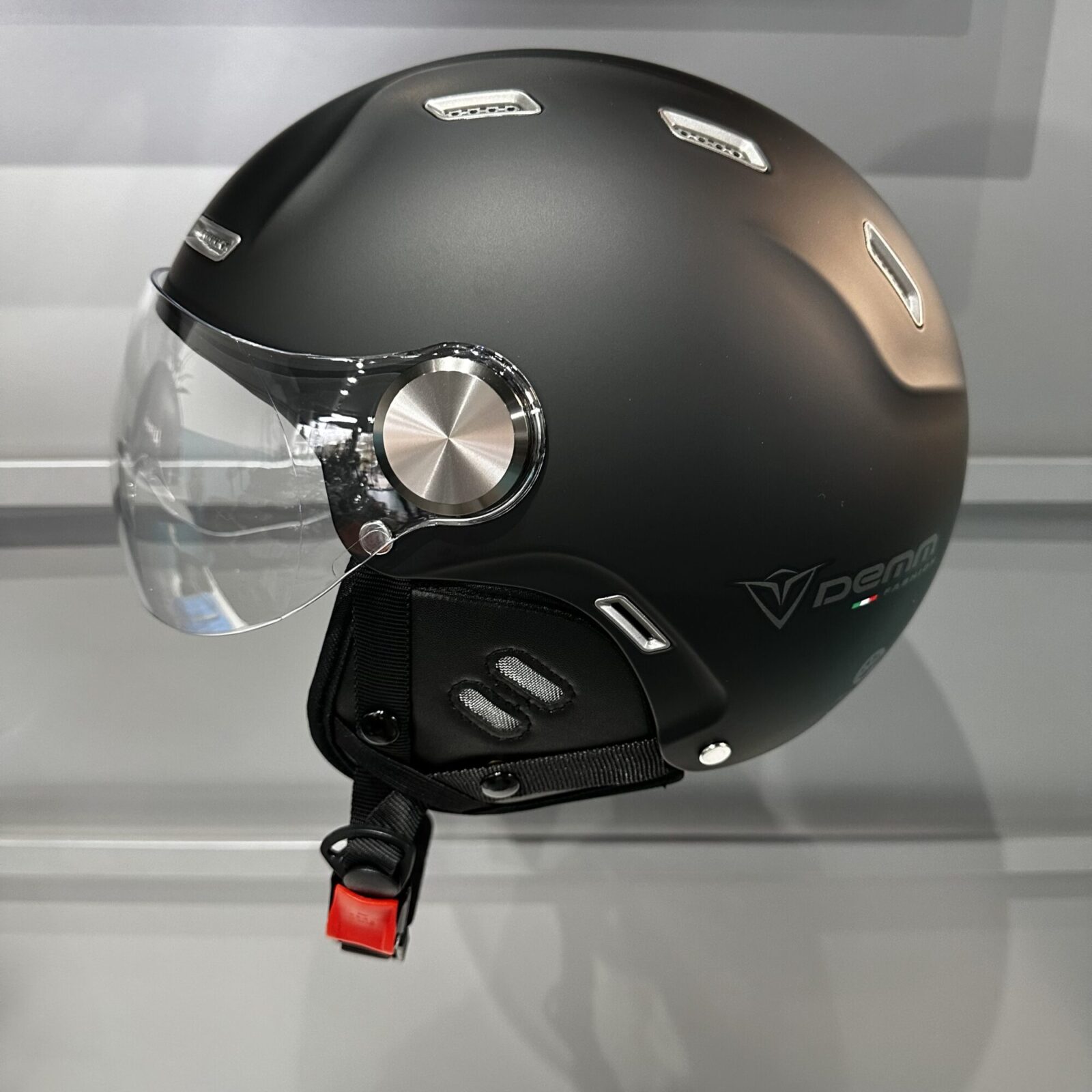 Beon Snorfietshelm mat zwart - zwarte voering – Rayci